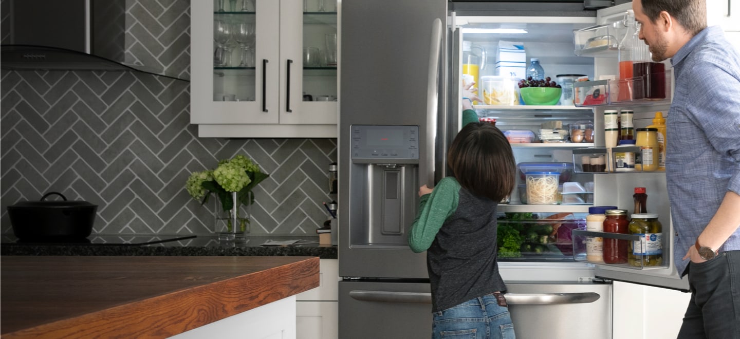 Frigidaire 12 Cu. Ft. Garage Ready Top Freezer Apartment-Size ...